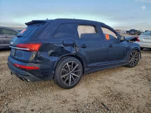 Black Audi SQ7 2020 in Klaipeda, with an engine capacity of 4.00 L and mileage of 50 thousand km for 18500 €, photo 5 on AUTOMOTO.COM.LV