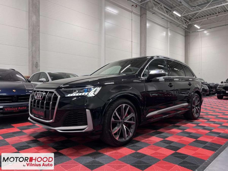 Black Audi SQ7 2020 in Vilnius, with an engine capacity of 3.96 L and mileage of 276 thousand km for 42990 €, photo 1 on AUTOMOTO.COM.LV