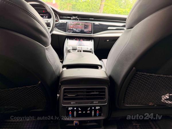 Melns Audi SQ7 2020 Tallina, ar dzinēja tilpumu 4.00 L un nobraukumu 146 tūkst. km par 75392 €, foto 6 vietnē AUTOMOTO.COM.LV