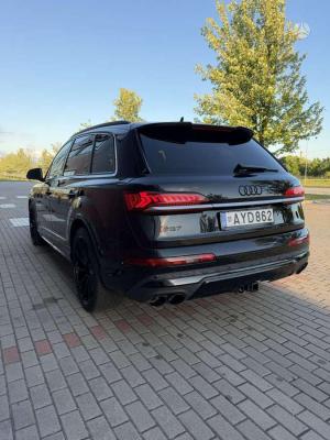Черный Ауди SQ7 2021 в Клайпеда, объемом двигателя 3.96 л и пробегом 175 тыс. км за 58000 €, фото 4 на AUTOMOTO.COM.LV