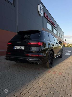 Черный Ауди SQ7 2021 в Клайпеда, объемом двигателя 3.96 л и пробегом 175 тыс. км за 58000 €, фото 5 на AUTOMOTO.COM.LV