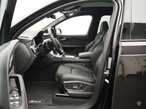Black Audi SQ7 2021 in Vilnius, with an engine capacity of 4.00 L and mileage of 138 thousand km for 59000 €, photo 13 on AUTOMOTO.COM.LV