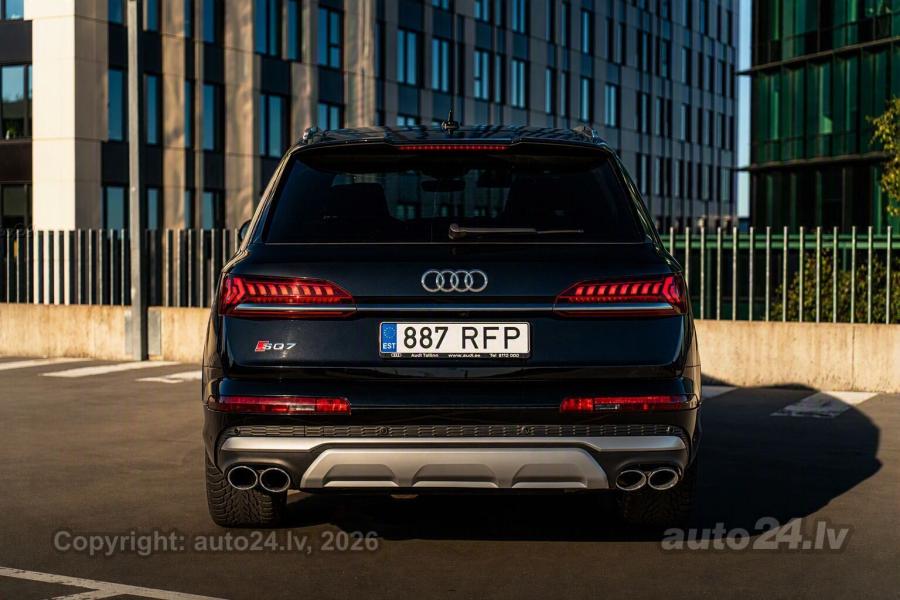 Melns Audi SQ7 2021 Tallina, ar dzinēja tilpumu 4.00 L un nobraukumu 90 tūkst. km par 79000 €, foto 6 vietnē AUTOMOTO.COM.LV