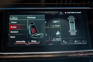 Melns Audi SQ7 2021 Tallina, ar dzinēja tilpumu 4.00 L un nobraukumu 90 tūkst. km par 79000 €, foto 19 vietnē AUTOMOTO.COM.LV
