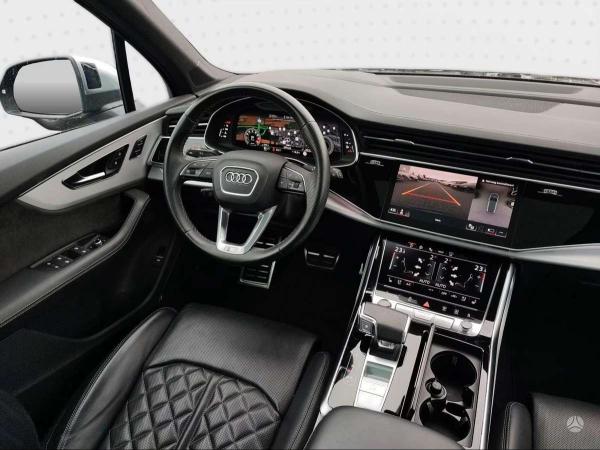 Black Audi SQ7 2022 in Vilnius, with an engine capacity of 4.00 L and mileage of 108 thousand km for 67200 €, photo 10 on AUTOMOTO.COM.LV