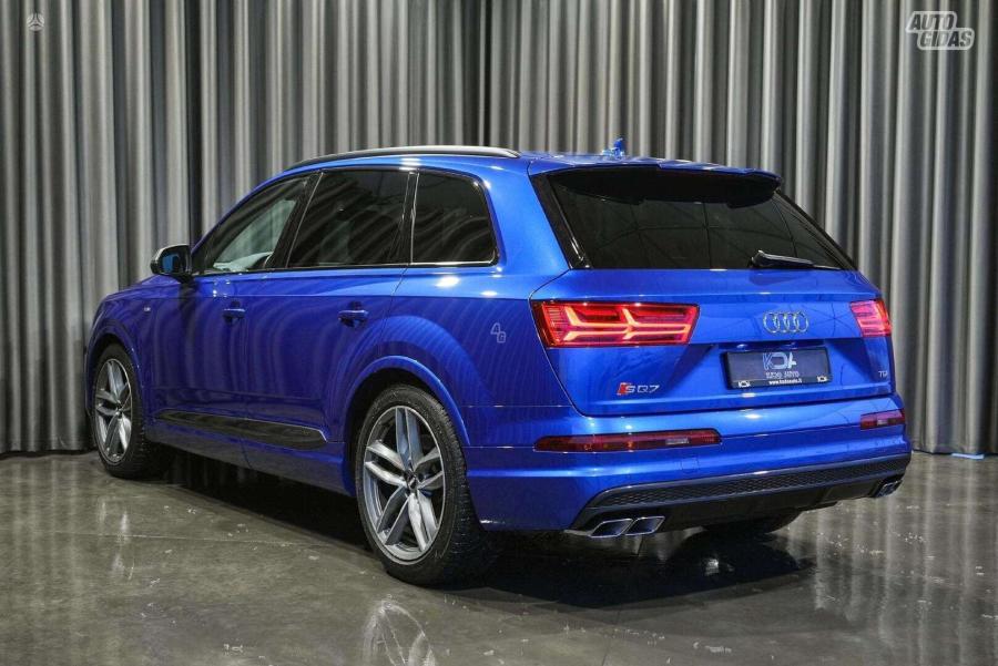 Zils Audi SQ7 2017 Marijampole, ar dzinēja tilpumu 4.00 L un nobraukumu 150 tūkst. km par 34450 €, foto 8 vietnē AUTOMOTO.COM.LV