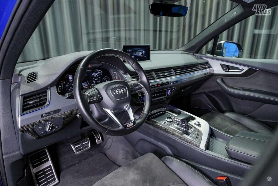 Zils Audi SQ7 2017 Marijampole, ar dzinēja tilpumu 4.00 L un nobraukumu 150 tūkst. km par 34450 €, foto 24 vietnē AUTOMOTO.COM.LV