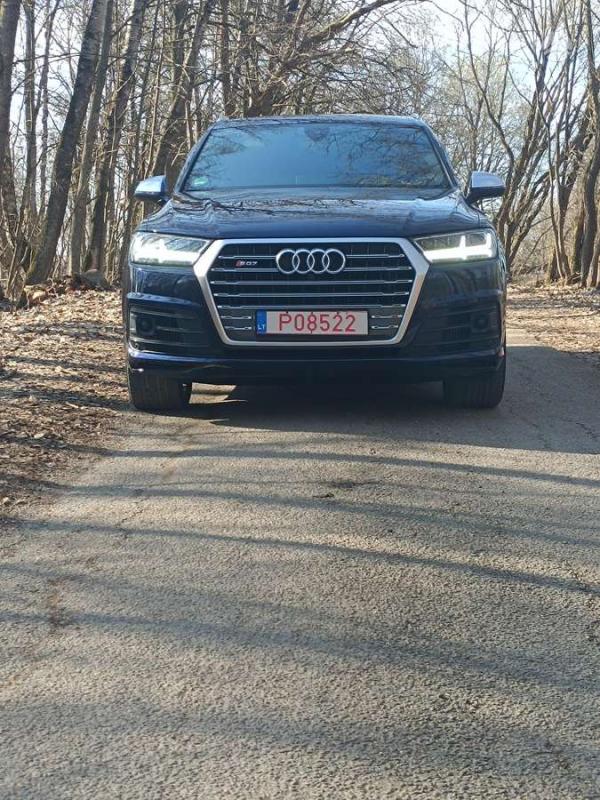 Audi SQ7 2018 in Kaunas on AUTOMOTO.COM.LV Blue Audi SQ7 2018 in Kaunas, with an engine capacity of 3.96 L and mileage of 213 thousand km for 24900 €, photo 1 on AUTOMOTO.COM.LV
