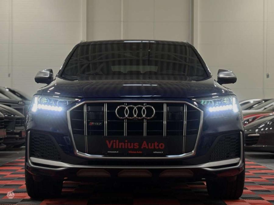 Zils Audi SQ7 2020 Viļņa, ar dzinēja tilpumu 3.96 L un nobraukumu 100 tūkst. km par 57990 €, foto 2 vietnē AUTOMOTO.COM.LV