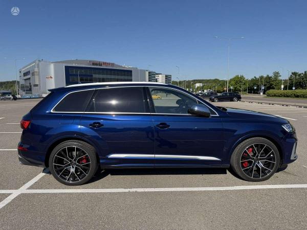 Синий Ауди SQ7 2020 в Вильнюс, объемом двигателя 3.96 л и пробегом 109 тыс. км за 52000 €, фото 1 на AUTOMOTO.COM.LV