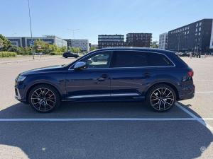 Blue Audi SQ7 2020 in Vilnius, with an engine capacity of 3.96 L and mileage of 109 thousand km for 52000 €, photo 4 on AUTOMOTO.COM.LV