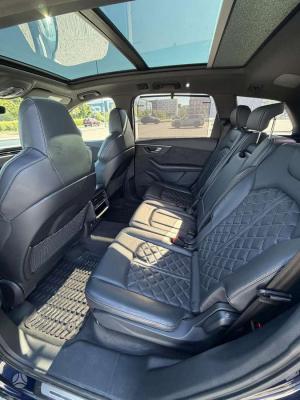Blue Audi SQ7 2020 in Vilnius, with an engine capacity of 3.96 L and mileage of 109 thousand km for 52000 €, photo 14 on AUTOMOTO.COM.LV