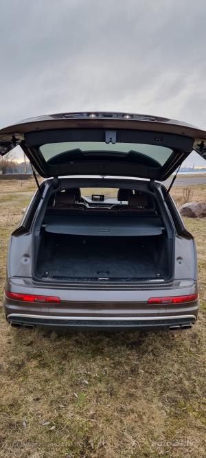 Audi SQ7 2017 in Tallinn, with an engine capacity of 4.00 L and mileage of 190 thousand km for 36500 €, photo 9 on AUTOMOTO.COM.LV