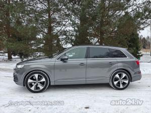 Grey Audi SQ7 2016 in Tartu, with an engine capacity of 4.00 L and mileage of 325 thousand km for 23900 €, photo  on AUTOMOTO.COM.LV
