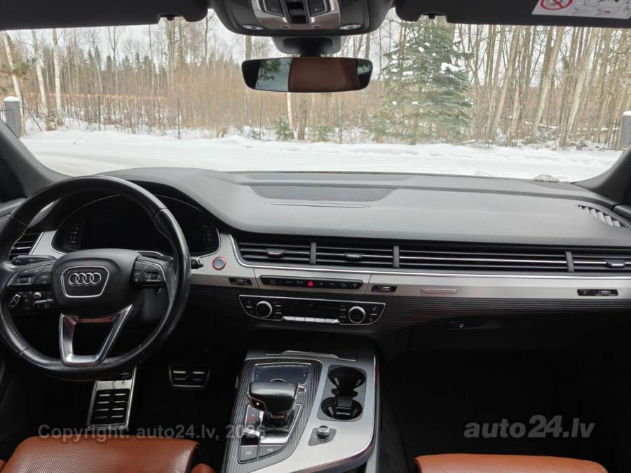 Серый Ауди SQ7 2016 в Тарту, объемом двигателя 4.00 л и пробегом 325 тыс. км за 23900 €, фото 20 на AUTOMOTO.COM.LV