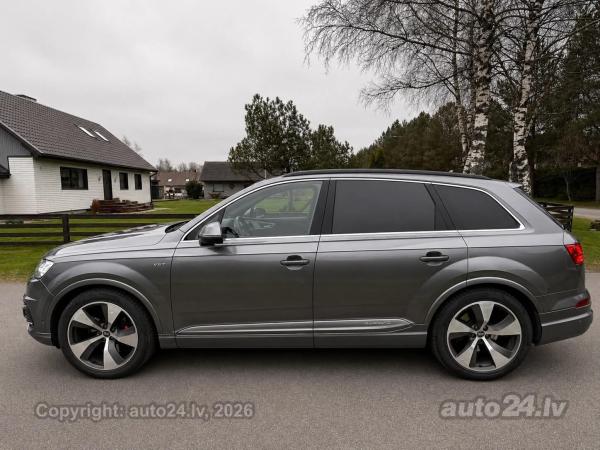 Серый Ауди SQ7 2016 в Таллин, объемом двигателя 4.00 л и пробегом 338 тыс. км за 24900 €, фото 2 на AUTOMOTO.COM.LV