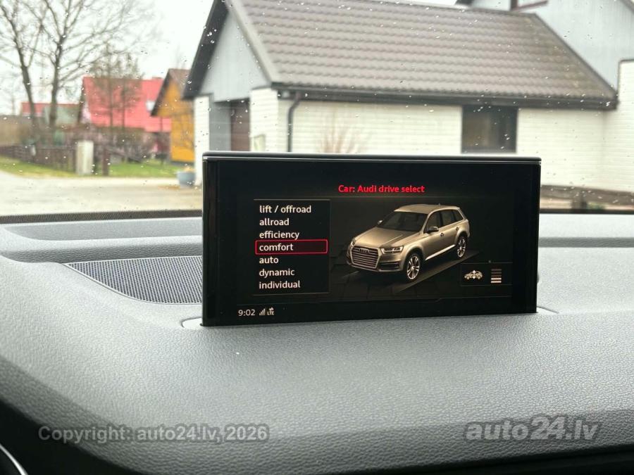 Pelēks Audi SQ7 2016 Tallina, ar dzinēja tilpumu 4.00 L un nobraukumu 338 tūkst. km par 24900 €, foto 19 vietnē AUTOMOTO.COM.LV