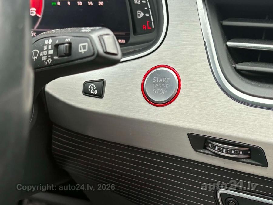 Pelēks Audi SQ7 2016 Tallina, ar dzinēja tilpumu 4.00 L un nobraukumu 338 tūkst. km par 24900 €, foto 21 vietnē AUTOMOTO.COM.LV