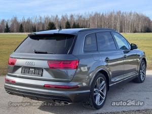 Grey Audi SQ7 2017 in Tartu, with an engine capacity of 4.00 L and mileage of 209 thousand km for 29900 €, photo 2 on AUTOMOTO.COM.LV