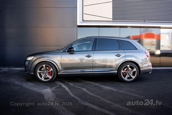 Grey Audi SQ7 2017 in Tallinn, with an engine capacity of 4.00 L and mileage of 211 thousand km for 36900 €, photo 5 on AUTOMOTO.COM.LV