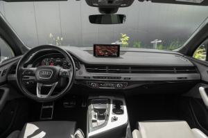 Pelēks Audi SQ7 2017 Viļņa, ar dzinēja tilpumu 4.00 L un nobraukumu 200 tūkst. km par 29950 €, foto 21 vietnē AUTOMOTO.COM.LV