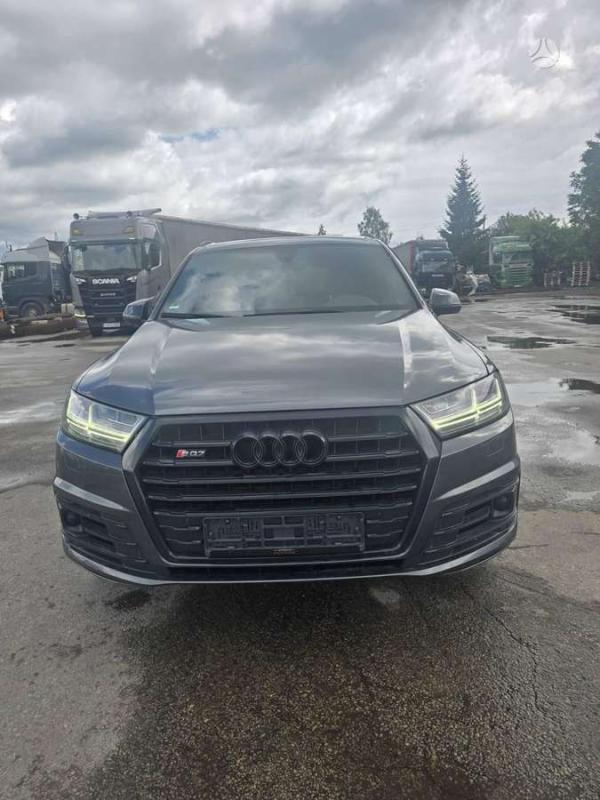 Серый Ауди SQ7 2017 в Шилале, объемом двигателя 3.96 л и пробегом 217 тыс. км за 23500 €, фото 5 на AUTOMOTO.COM.LV