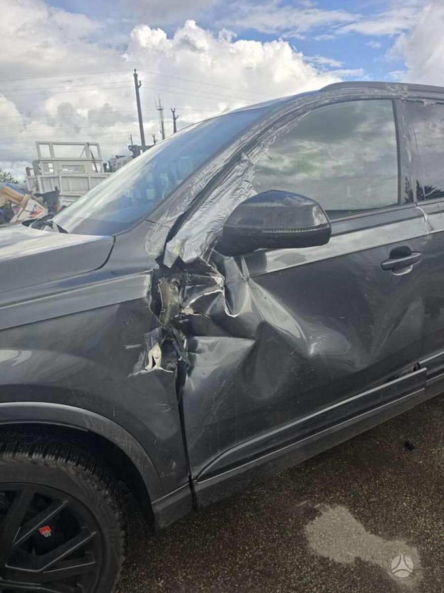 Pelēks Audi SQ7 2017 Šilalė, ar dzinēja tilpumu 3.96 L un nobraukumu 217 tūkst. km par 23500 €, foto 11 vietnē AUTOMOTO.COM.LV