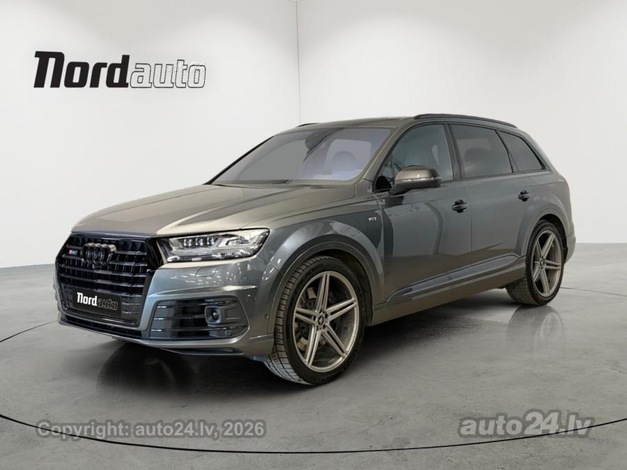 Grey Audi SQ7 2017 in Tallinn, with an engine capacity of 4.00 L and mileage of 219 thousand km for 30900 €, photo 1 on AUTOMOTO.COM.LV