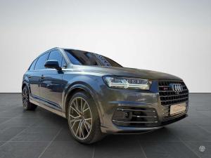 Grey Audi SQ7 2017 in Vilnius, with an engine capacity of 3.96 L and mileage of 214 thousand km for 35500 €, photo 4 on AUTOMOTO.COM.LV
