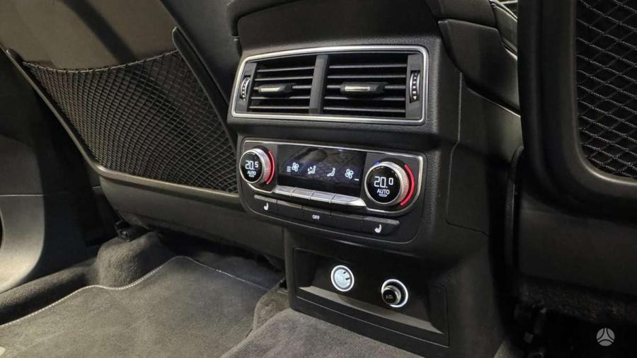Pelēks Audi SQ7 2018 Rīga, ar dzinēja tilpumu 3.96 L un nobraukumu 169 tūkst. km par 34990 €, foto 15 vietnē AUTOMOTO.COM.LV