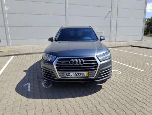 Pelēks Audi SQ7 2018 Kauņa, ar dzinēja tilpumu 3.96 L un nobraukumu 175 tūkst. km par 27900 €, foto 3 vietnē AUTOMOTO.COM.LV