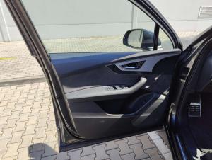 Pelēks Audi SQ7 2018 Kauņa, ar dzinēja tilpumu 3.96 L un nobraukumu 175 tūkst. km par 27900 €, foto 12 vietnē AUTOMOTO.COM.LV