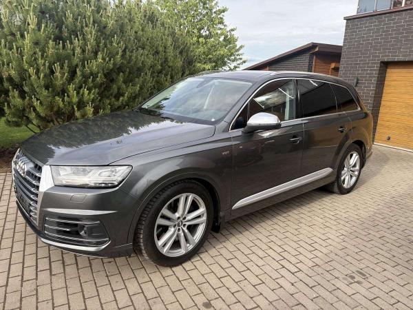 Pelēks Audi SQ7 2017 Kelmė, ar dzinēja tilpumu 3.96 L un nobraukumu 289 tūkst. km par 21000 €, foto 5 vietnē AUTOMOTO.COM.LV