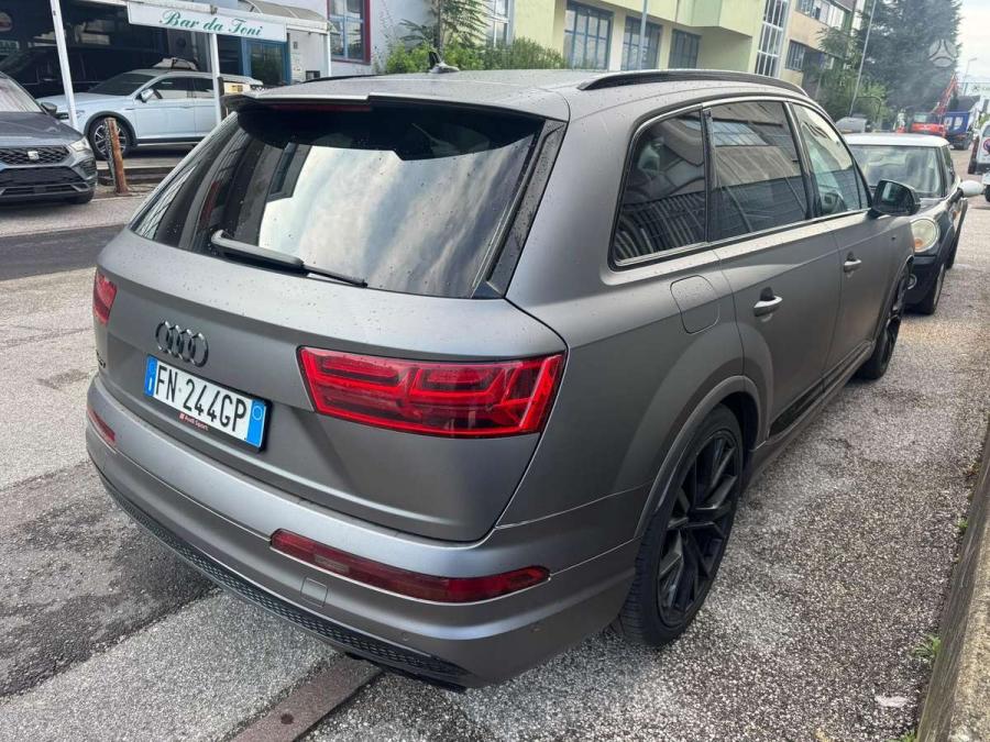 Белый Ауди SQ7 2017 в Каунас, объемом двигателя 3.96 л и пробегом 250 тыс. км за 25950 €, фото 4 на AUTOMOTO.COM.LV