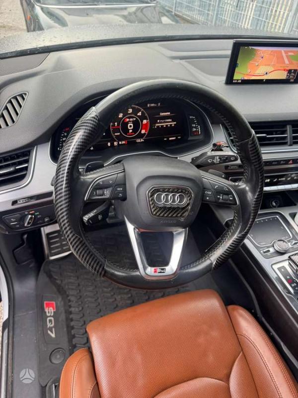 Balts Audi SQ7 2017 Kauņa, ar dzinēja tilpumu 3.96 L un nobraukumu 250 tūkst. km par 25950 €, foto 8 vietnē AUTOMOTO.COM.LV