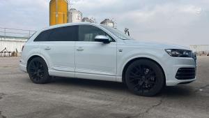 Белый Ауди SQ7 2017 в Каунас, объемом двигателя 3.96 л и пробегом 250 тыс. км за 25950 €, фото 22 на AUTOMOTO.COM.LV