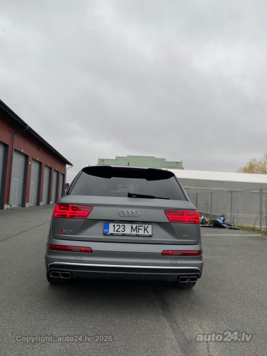 Balts Audi SQ7 2017 Tallina, ar dzinēja tilpumu 4.00 L un nobraukumu 139 tūkst. km par 43000 €, foto 6 vietnē AUTOMOTO.COM.LV