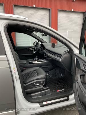 Balts Audi SQ7 2017 Tallina, ar dzinēja tilpumu 4.00 L un nobraukumu 139 tūkst. km par 43000 €, foto 16 vietnē AUTOMOTO.COM.LV