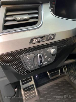 Balts Audi SQ7 2017 Tallina, ar dzinēja tilpumu 4.00 L un nobraukumu 139 tūkst. km par 43000 €, foto 24 vietnē AUTOMOTO.COM.LV