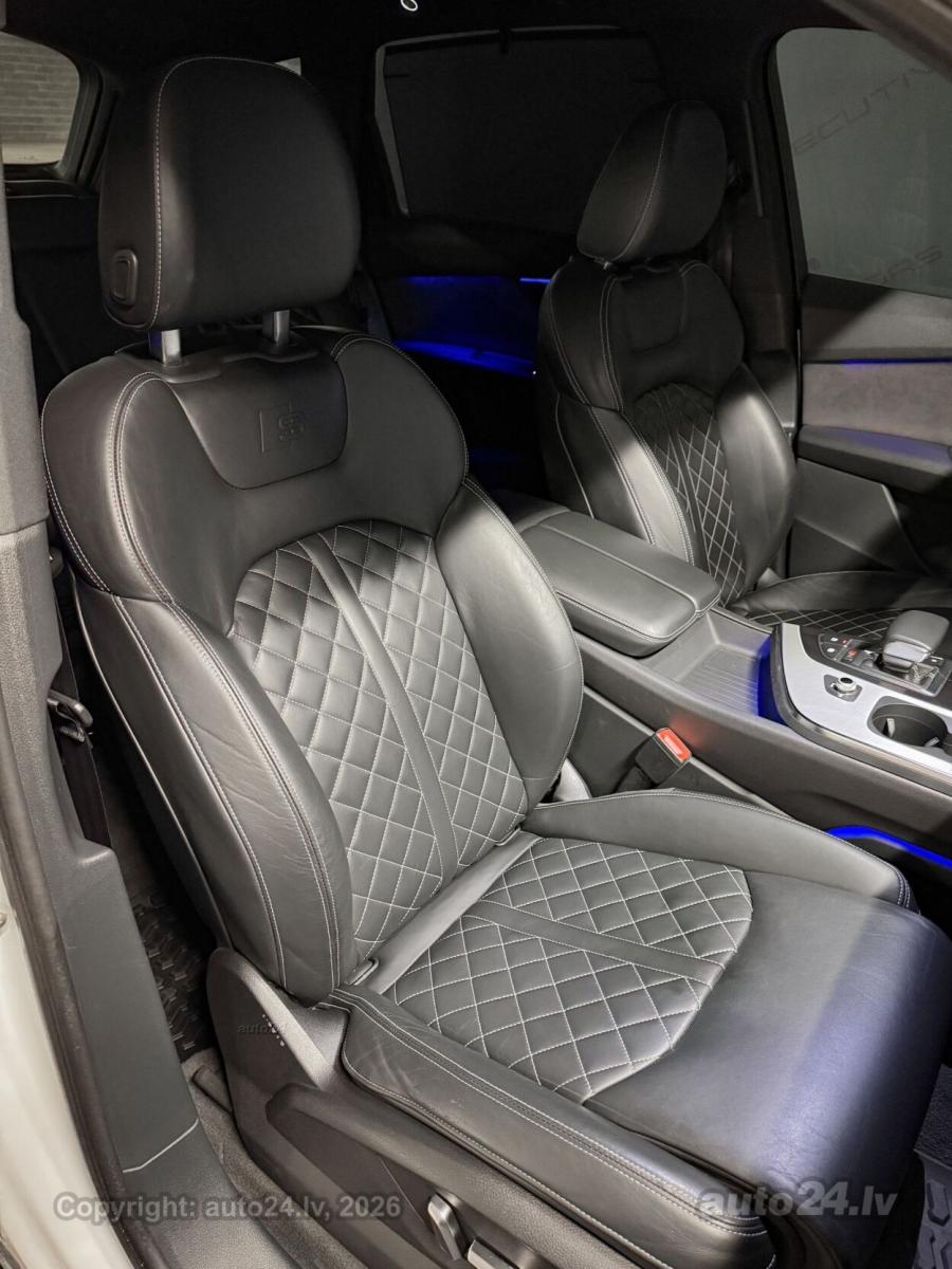 Белый Ауди SQ7 2018 в Таллин, объемом двигателя 4.00 л и пробегом 204 тыс. км за 39500 €, фото 21 на AUTOMOTO.COM.LV