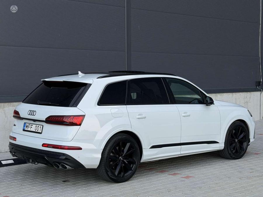 White Audi SQ7 2021 in Siauliai, with an engine capacity of 4.00 L and mileage of 64 thousand km for 58500 €, photo 6 on AUTOMOTO.COM.LV