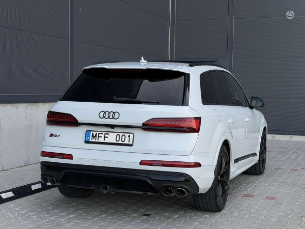 Белый Ауди SQ7 2021 в Шяуляй, объемом двигателя 4.00 л и пробегом 64 тыс. км за 58500 €, фото 6 на AUTOMOTO.COM.LV
