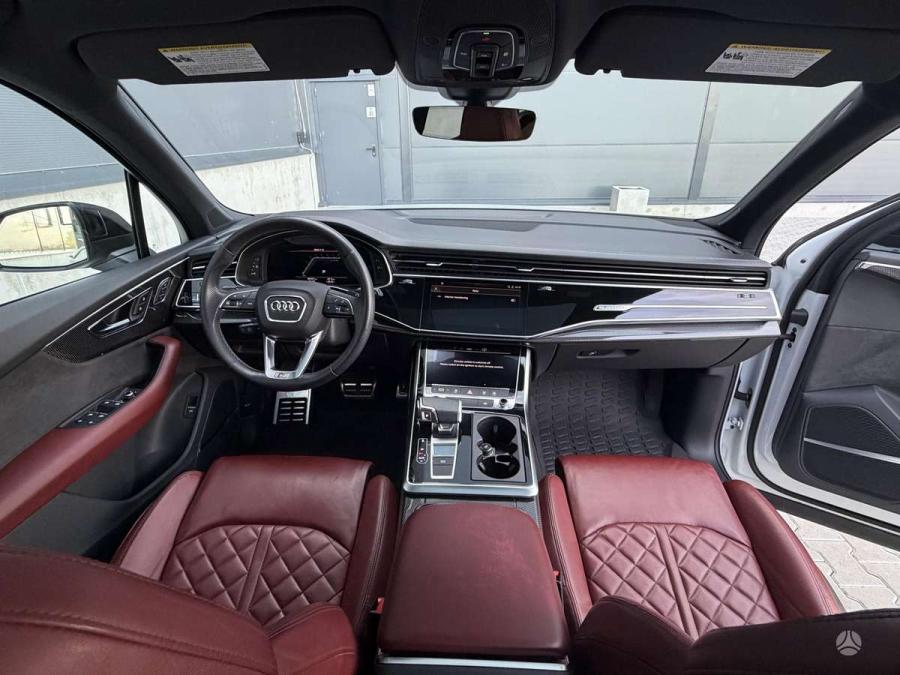 White Audi SQ7 2021 in Siauliai, with an engine capacity of 4.00 L and mileage of 64 thousand km for 58500 €, photo 14 on AUTOMOTO.COM.LV