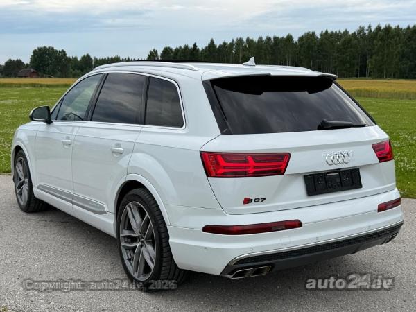 Balts Audi SQ7 2016 Tartu, ar dzinēja tilpumu 4.00 L un nobraukumu 249 tūkst. km par 29900 €, foto 4 vietnē AUTOMOTO.COM.LV