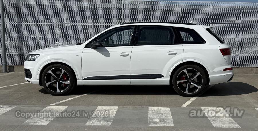 Balts Audi SQ7 2017 Tallina, ar dzinēja tilpumu 4.00 L un nobraukumu 153 tūkst. km par 35300 €, foto 4 vietnē AUTOMOTO.COM.LV