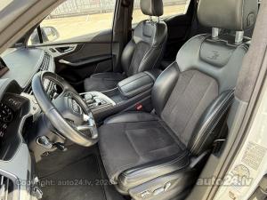 Balts Audi SQ7 2017 Tallina, ar dzinēja tilpumu 4.00 L un nobraukumu 153 tūkst. km par 35300 €, foto 9 vietnē AUTOMOTO.COM.LV