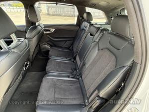 Balts Audi SQ7 2017 Tallina, ar dzinēja tilpumu 4.00 L un nobraukumu 153 tūkst. km par 35300 €, foto 11 vietnē AUTOMOTO.COM.LV