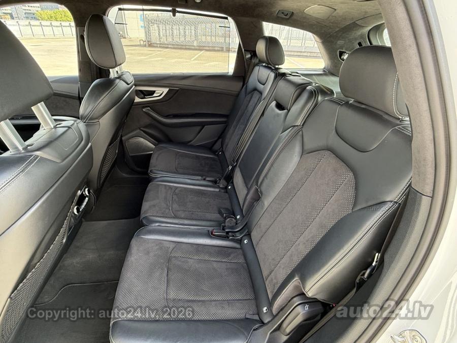 Balts Audi SQ7 2017 Tallina, ar dzinēja tilpumu 4.00 L un nobraukumu 153 tūkst. km par 35300 €, foto 11 vietnē AUTOMOTO.COM.LV