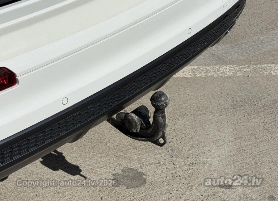 Balts Audi SQ7 2017 Tallina, ar dzinēja tilpumu 4.00 L un nobraukumu 153 tūkst. km par 35300 €, foto 23 vietnē AUTOMOTO.COM.LV