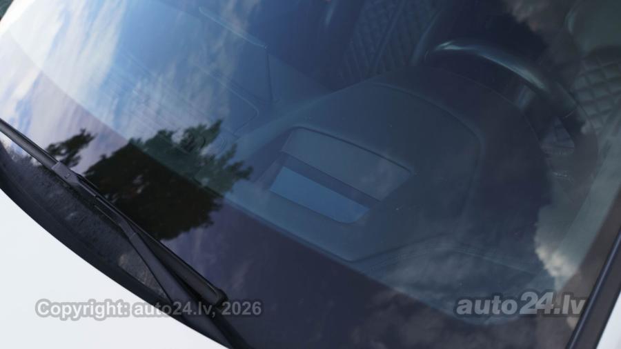 Белый Ауди SQ7 2018 в Таллин, объемом двигателя 4.00 л и пробегом 160 тыс. км за 30500 €, фото 6 на AUTOMOTO.COM.LV